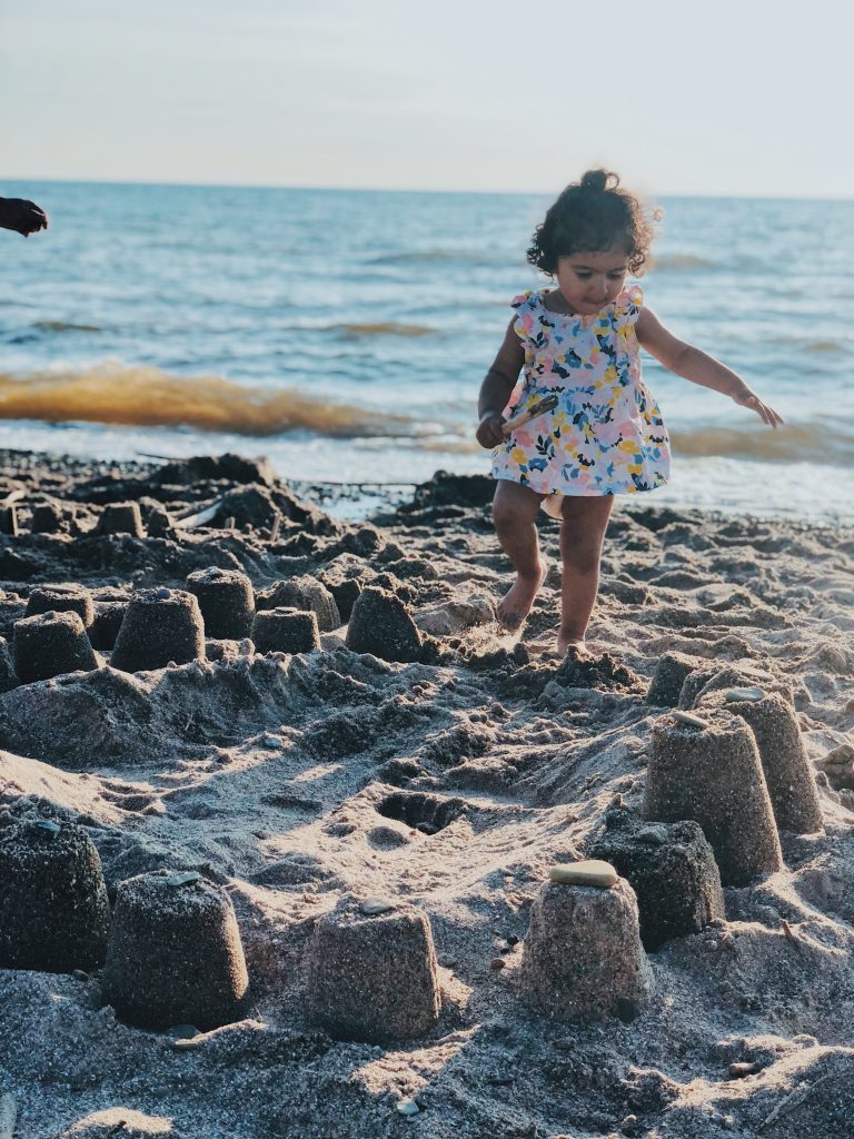 SUN, SAND AND A FRESH SWIM - SUNSET BAY BEACH | Totally MOM-Sense