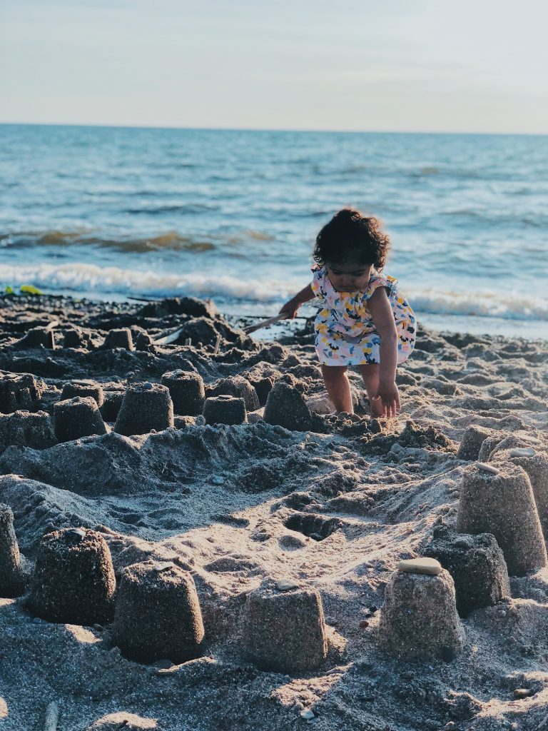 SUN, SAND AND A FRESH SWIM - SUNSET BAY BEACH | Totally MOM-Sense