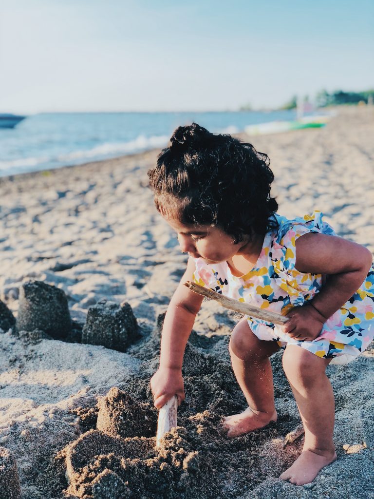 SUN, SAND AND A FRESH SWIM - SUNSET BAY BEACH | Totally MOM-Sense
