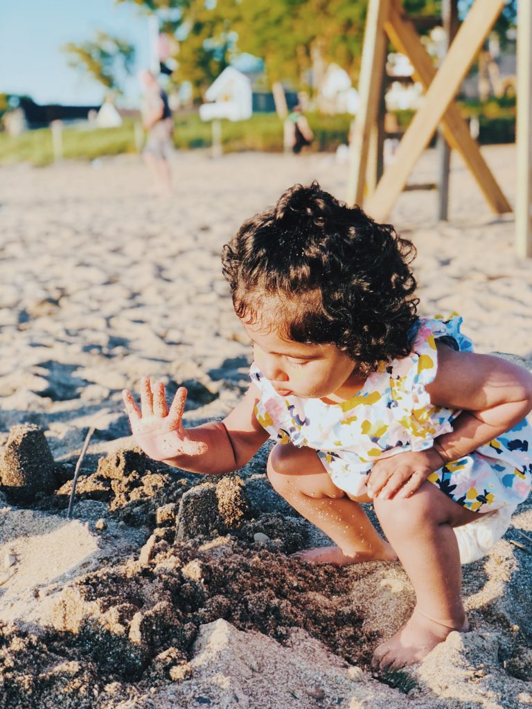SUN, SAND AND A FRESH SWIM - SUNSET BAY BEACH | Totally MOM-Sense